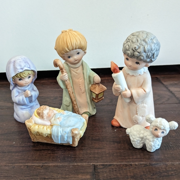 Homco | Accents | Homco Adorable Cute Nativity Holy Family Set | Poshmark